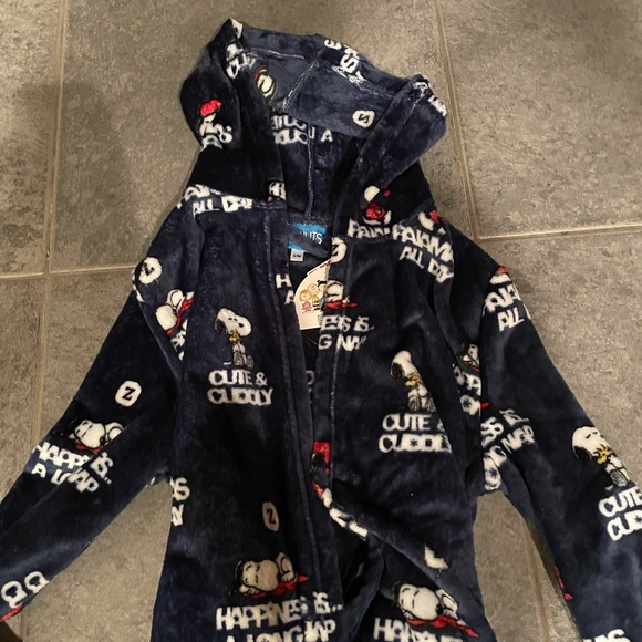 Peanuts | Intimates & Sleepwear | Peanuts Snoopy Happiness Is A Long ...